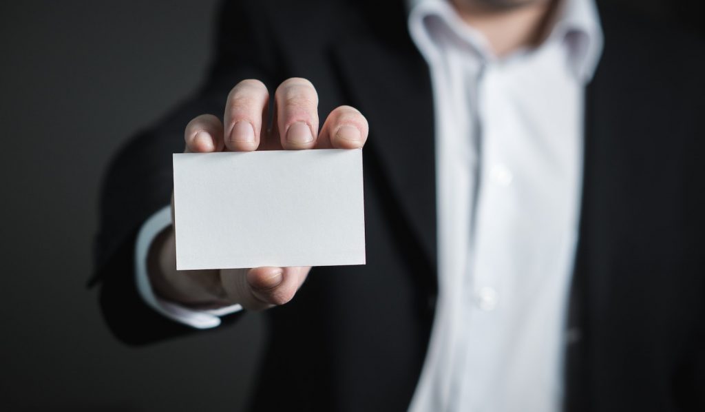 Should Business Cards Be Matte Or Glossy The Pros And Cons ZAPPED